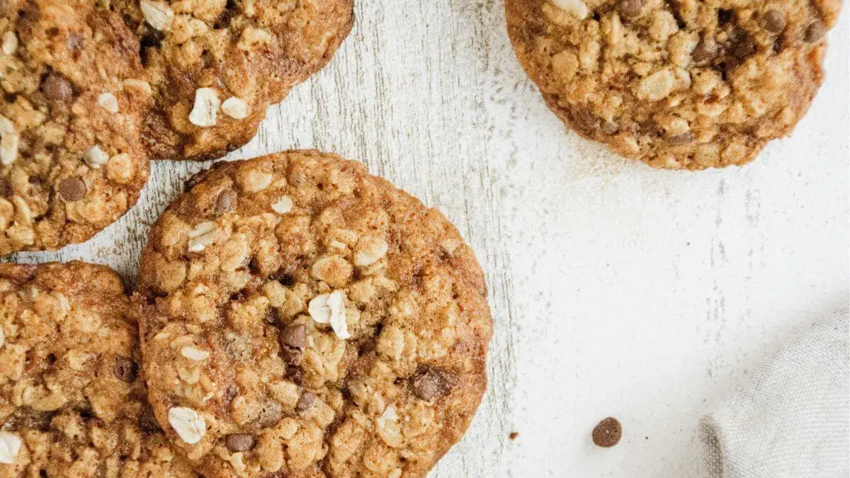 Cookies Saudáveis com Banana e Pasta de Amendoim – Só 3 Ingredientes ...